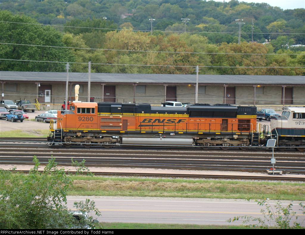 BNSF 9280